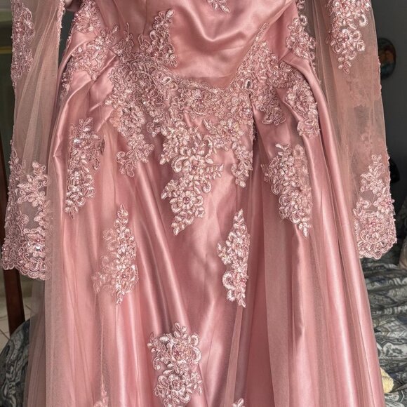 Dorris Wedding | Dresses | Doris Wedding A Line Dress With Train And ...